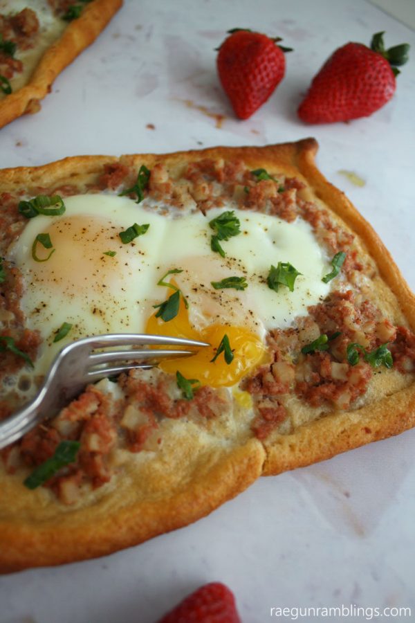Corned Beef Hash and Egg Breakfast Squares Recipe - Rae Gun Ramblings
